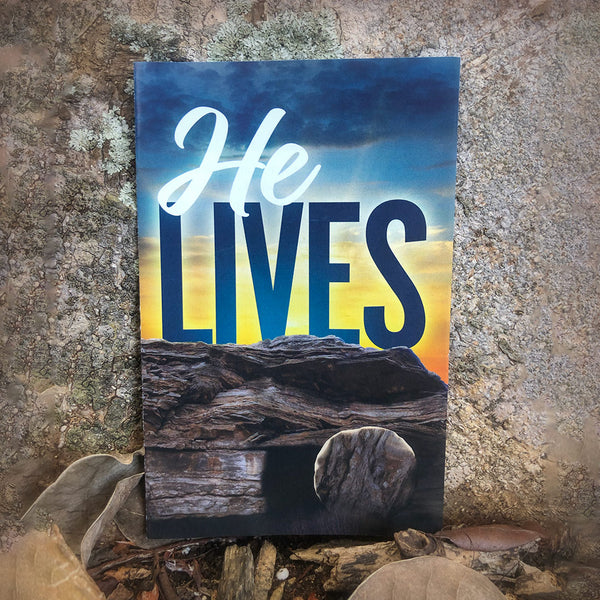 He Lives! – Moments With The Book